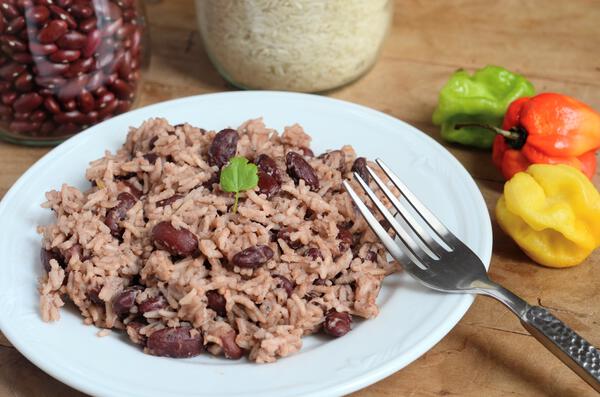 Rice and peas - Riz aux haricots rouges et lait de coco de la Jamaïque ...