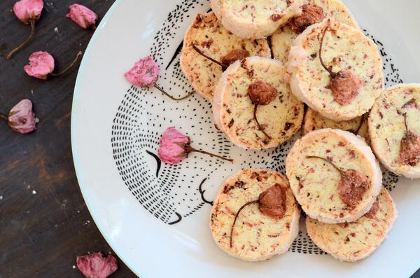 Sakura kukkī - Biscuits aux fleurs de cerisier du Japon (recette ...